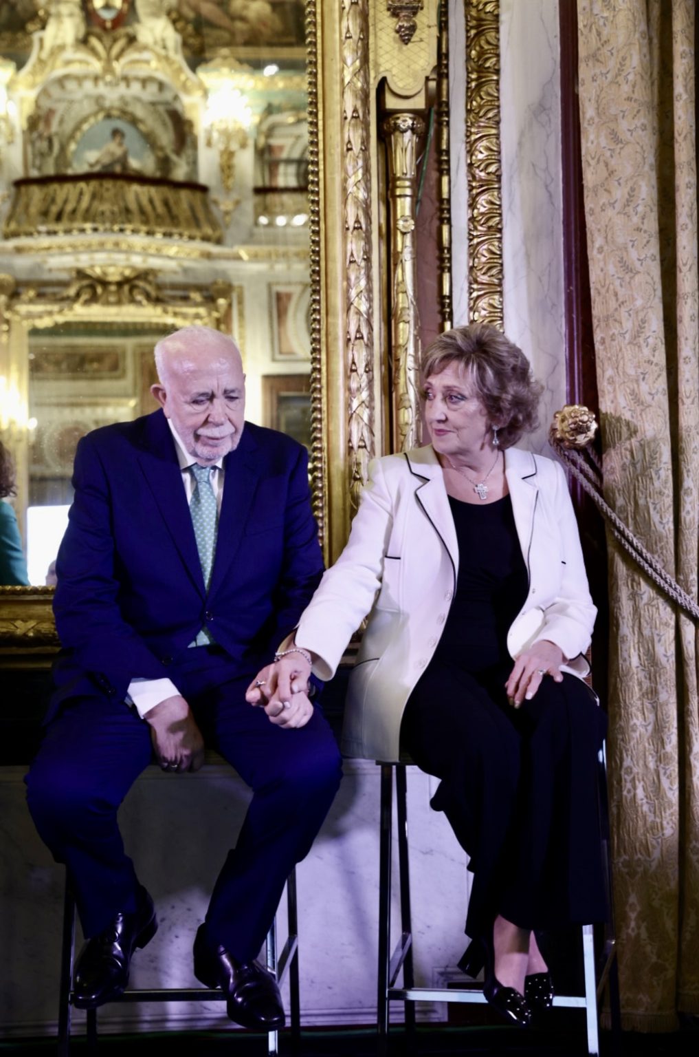 El Grupo REDUR celebra su 50 aniversario en una emotiva gala que ...