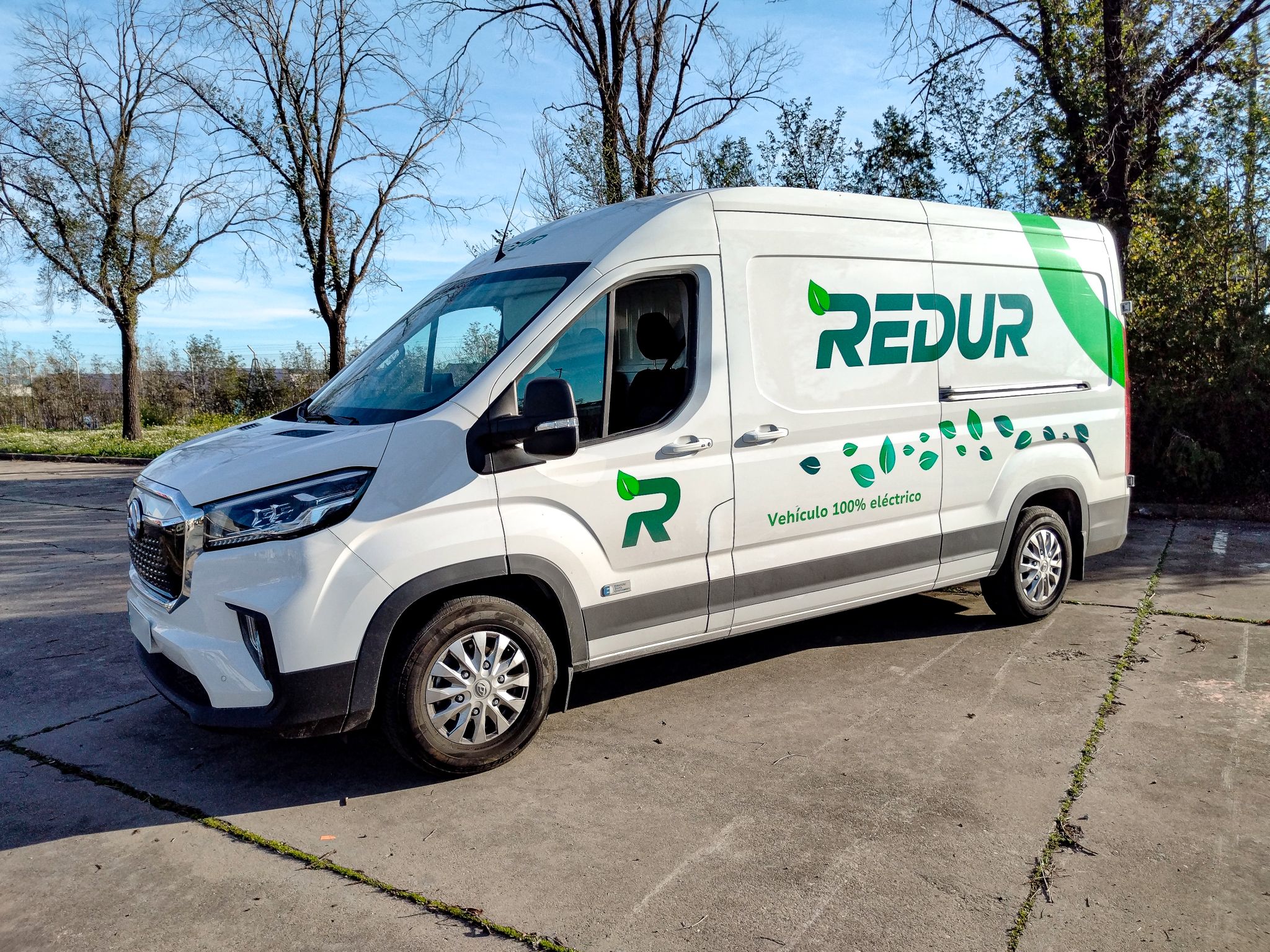 Redur presenta su nueva flota de vehículos eléctricos | REDUR